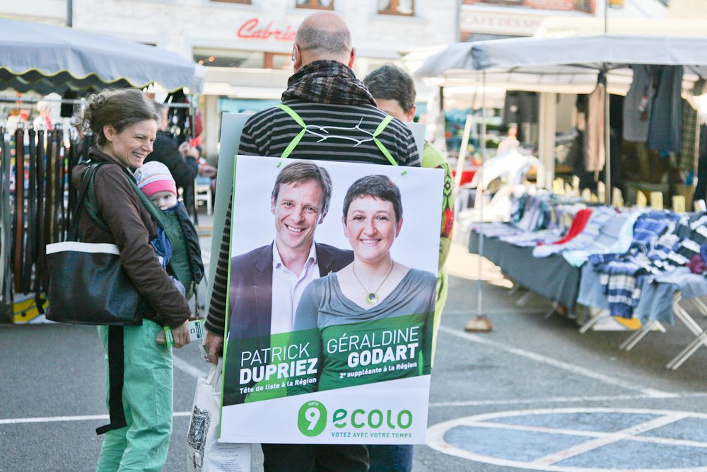 Géraldine Godart et Michel Thomas au marché de Gedinne | Gedinne Ecolo